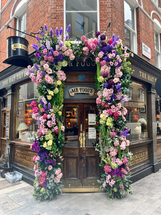 Seasonal Installations – Your London Florist